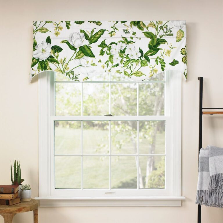 Whitfield Clover Floral Scalloped Valance – The Curtain Shop